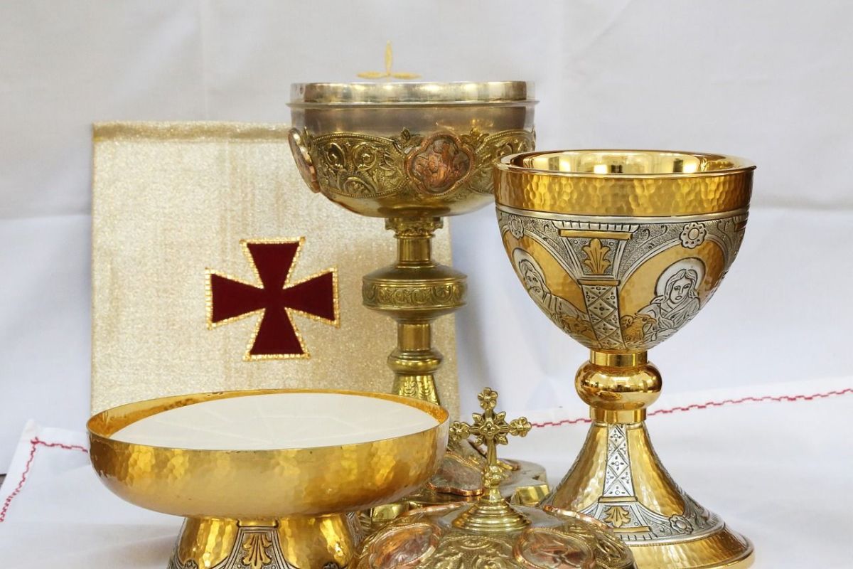 Eucharistia - Rímskokatolícka farnosť Vranov nad Topľou - Čemerné